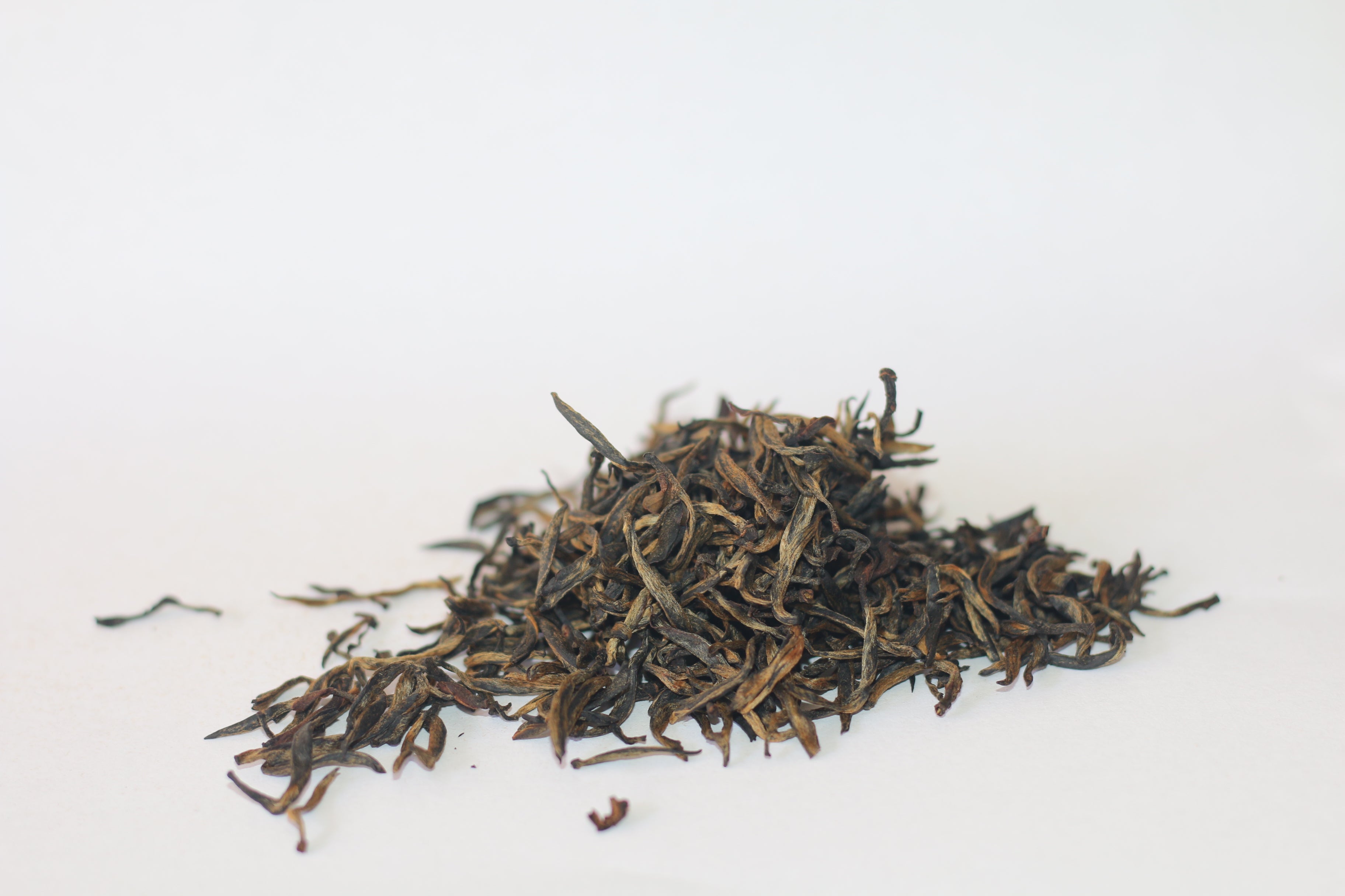 Jin Jun Mei - Hand-made Mei Zhan Cultivar - 手工梅占金骏眉 (2025) – Wuyi Origin